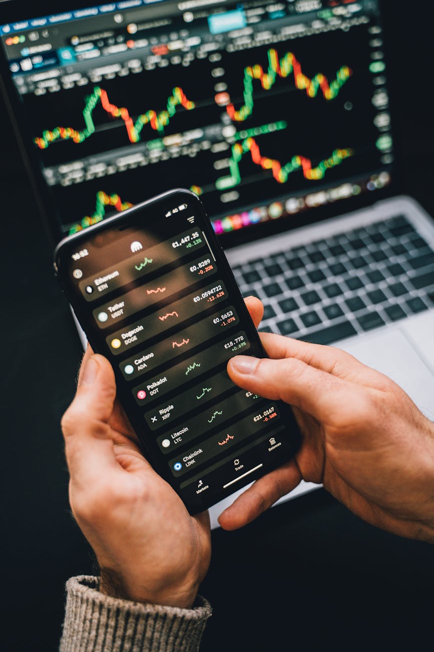 Santander heads to Mexican bond market - LatinFinance
